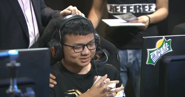 LMHT: Tin mừng SofM được Snake eSports đầu tư cho đi học tiếng Trung tại Trung Quốc