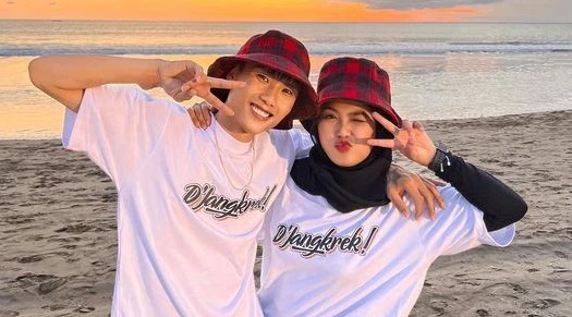 Nóng: TikToker Đạt Villa bất ngờ chia sẻ trên sóng livestream đã có con ...