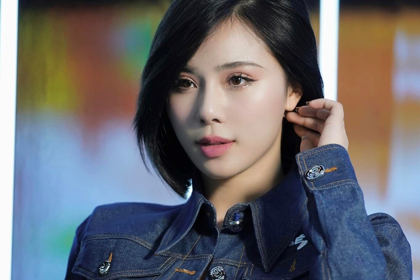 MC Minh Anh xinh đẹp, cá tính khiến cộng đồng game thủ "đứng ngồi không yên"