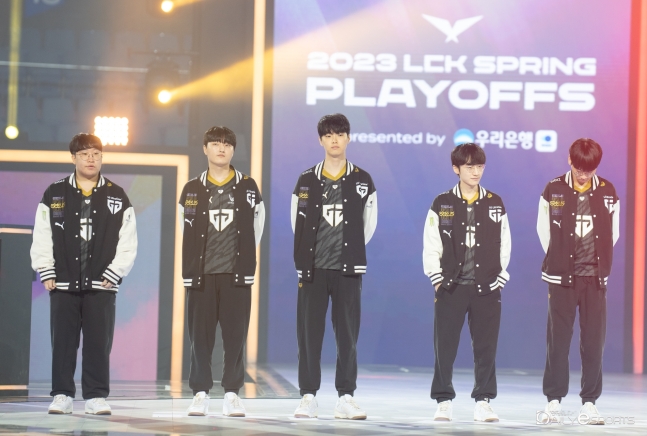 Tranh cúp LCK với T1 3 mùa liên tiếp và lần đầu đi MSI nhưng HLV của Gen.G căng thẳng đến mức ...