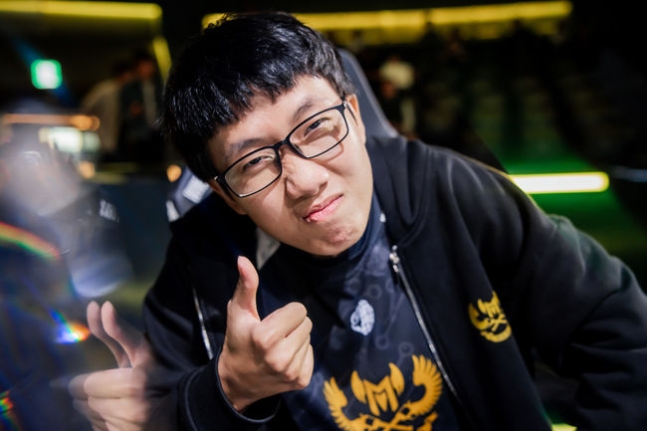 Kiaya tự chấm mình 7 điểm trước LLL, tự tin GAM sẽ vượt qua TW vào chơi ...