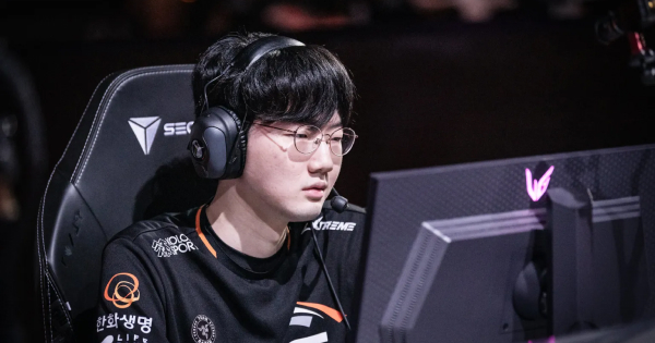 Viper ký hợp đồng mới với HLE, dự đoán năm sau bùng nổ khi đã vào "phom"