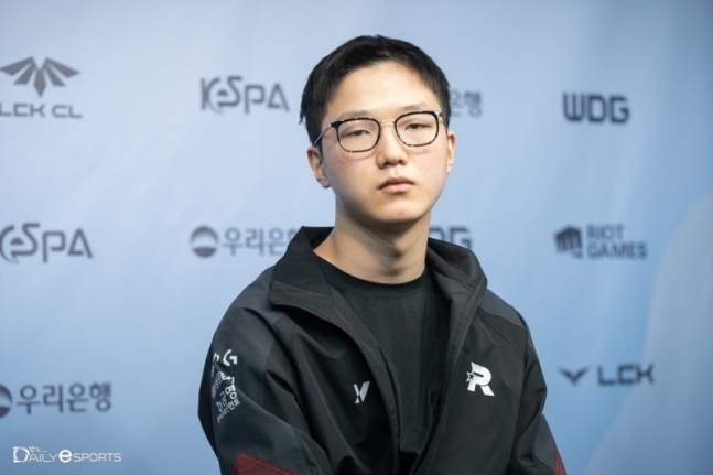 KT đôn lên “măng non” 2004 sát cánh cùng 3 nhà vô địch thế giới ở mùa ...