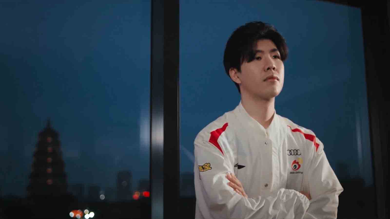 TheShy “chê” lương hơn 40 tỷ đồng, fan nhào vô trách WBG làm idol nghỉ ...