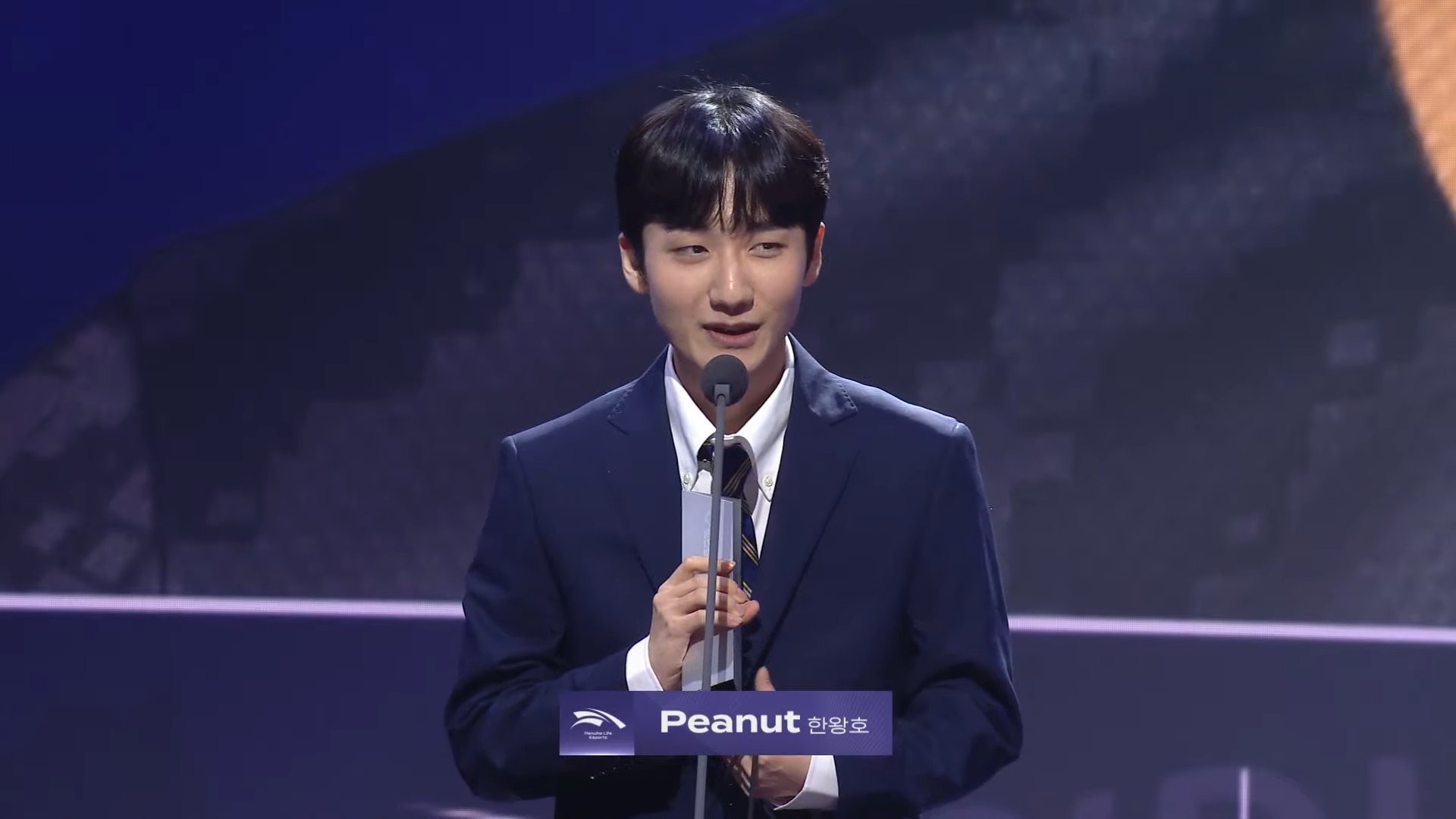 T1 thâu tóm mọi danh hiệu tại LCK Awards 2023 mặc dù chỉ về nhì trong năm