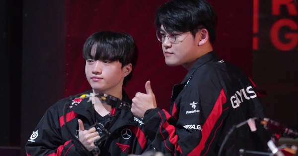 Hủy diệt đường dưới, Gumayusi và Keria bị cộng đồng mạng "trách móc" vì lý do này