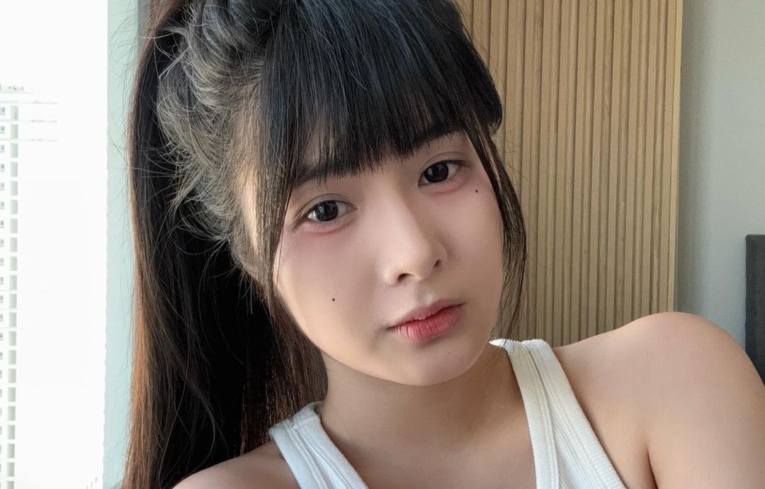 Quỳnh Alee khoe vòng một đầy đặn khiến fan hâm mộ phải "đứng ngồi không ...