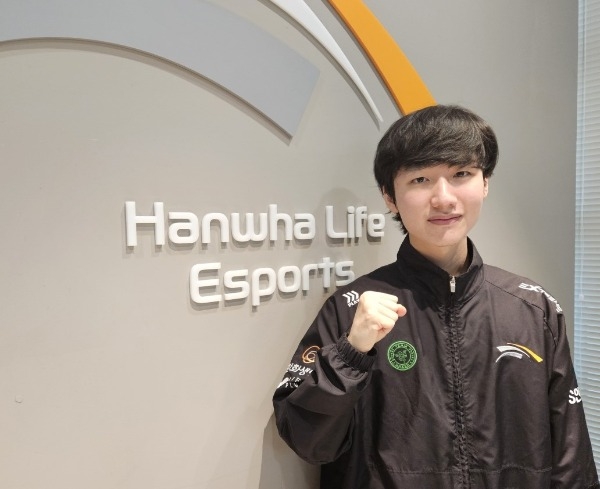 Peanut tiếc nuối nhất sau khi thua GEN tại playoffs LCK Mùa Xuân 2024, khen Chovy xứng đáng là ...