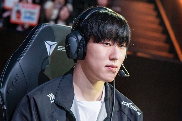 HLE Zeka: “Chơi tướng gì không quan trọng bằng cách bạn thể hiện như thế nào trong game"