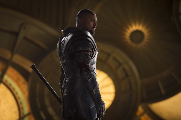 Loạt hình ảnh mới nhất của bom tấn Thor: Ragnarok ra mắt vào cuối năm nay